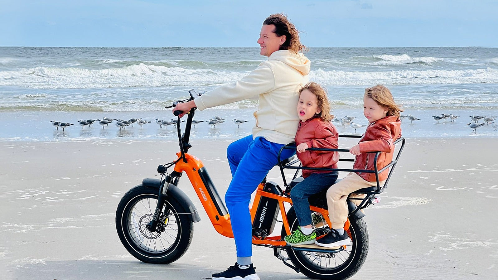 Mountain Bike vs E-Bike: A Guide to Choosing the Right Ride